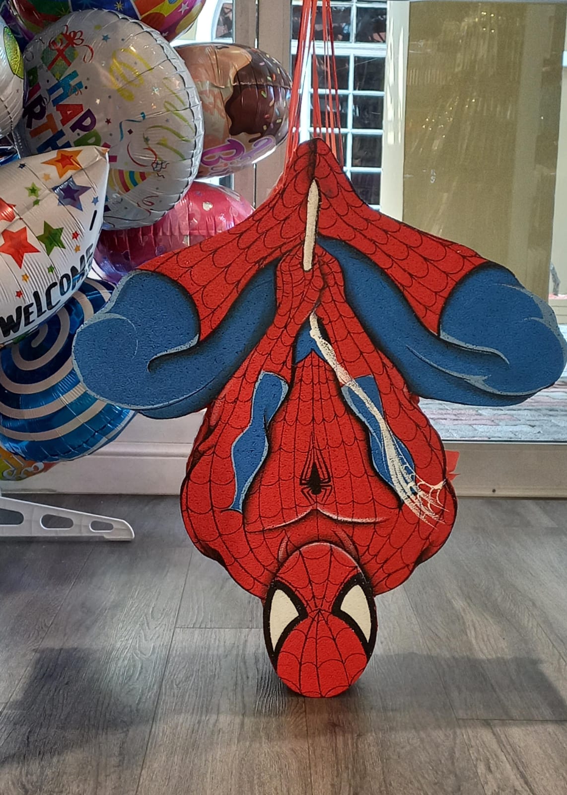 Spiderman Pinata – Preppy Kids (Grand Bazaar)