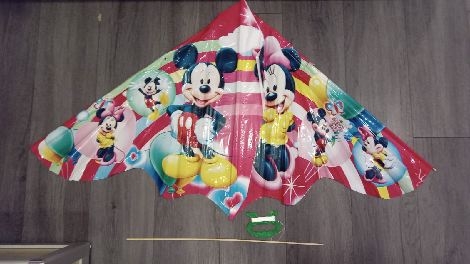 Mickey Minnie Kite – Preppy Kids (Grand Bazaar)