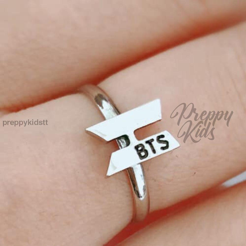 BTS Official Ring – Preppy Kids (Grand Bazaar)